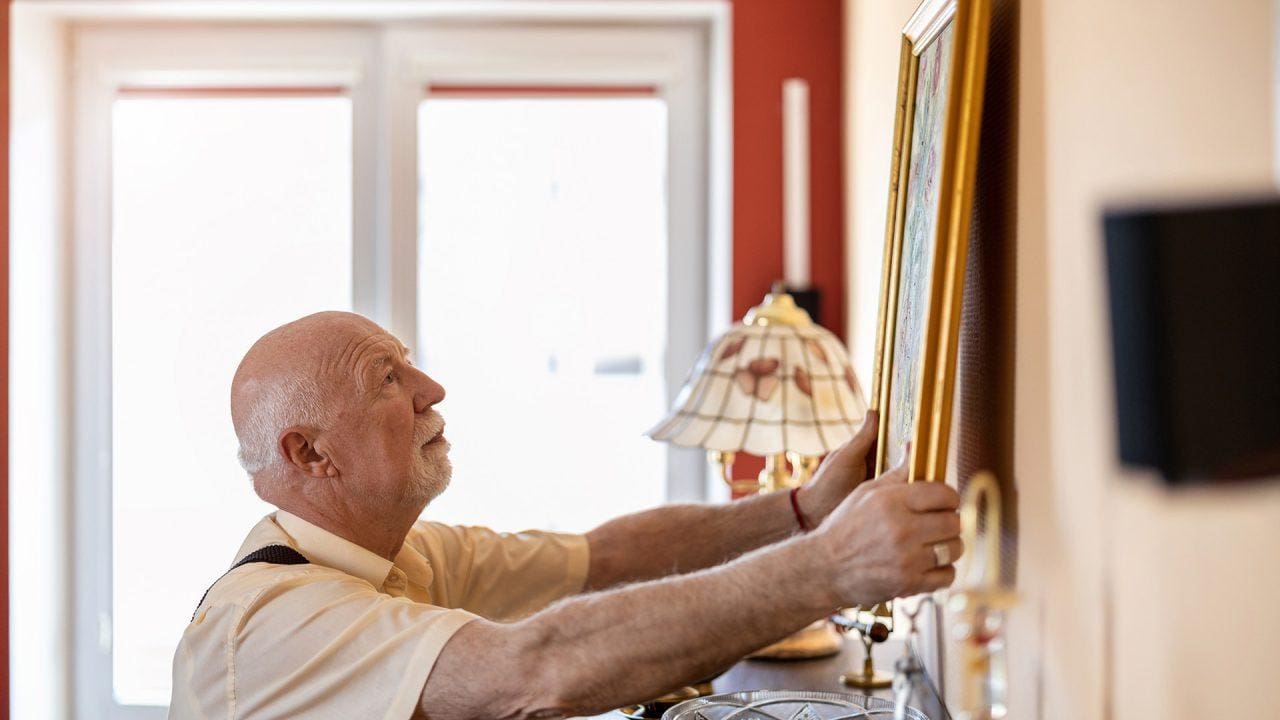 5 Downsizing Tips For Seniors | Peter Becker Community